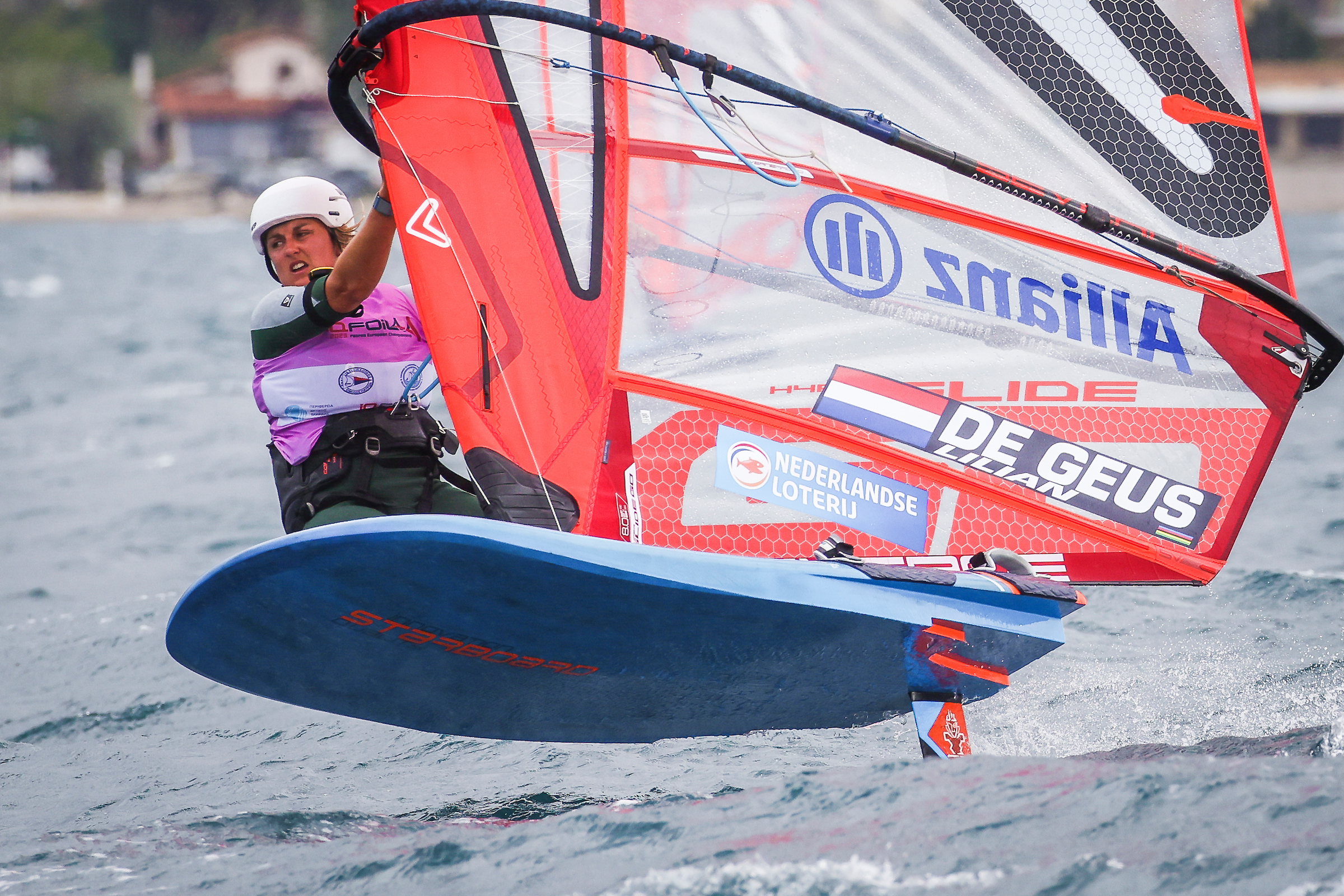 Naast WK titel ook strijd om exclusief olympisch ticket windfoilen. WK ...